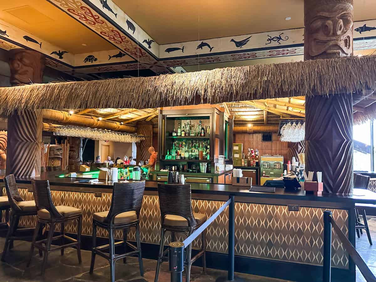 Tambu Lounge - Polynesian Resort - The Diary of a Disney Dad