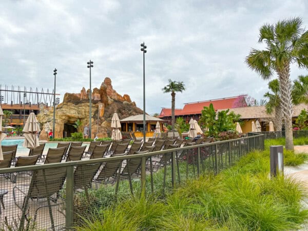 Barefoot Pool Bar - Polynesian Resort - The Diary of a Disney Dad