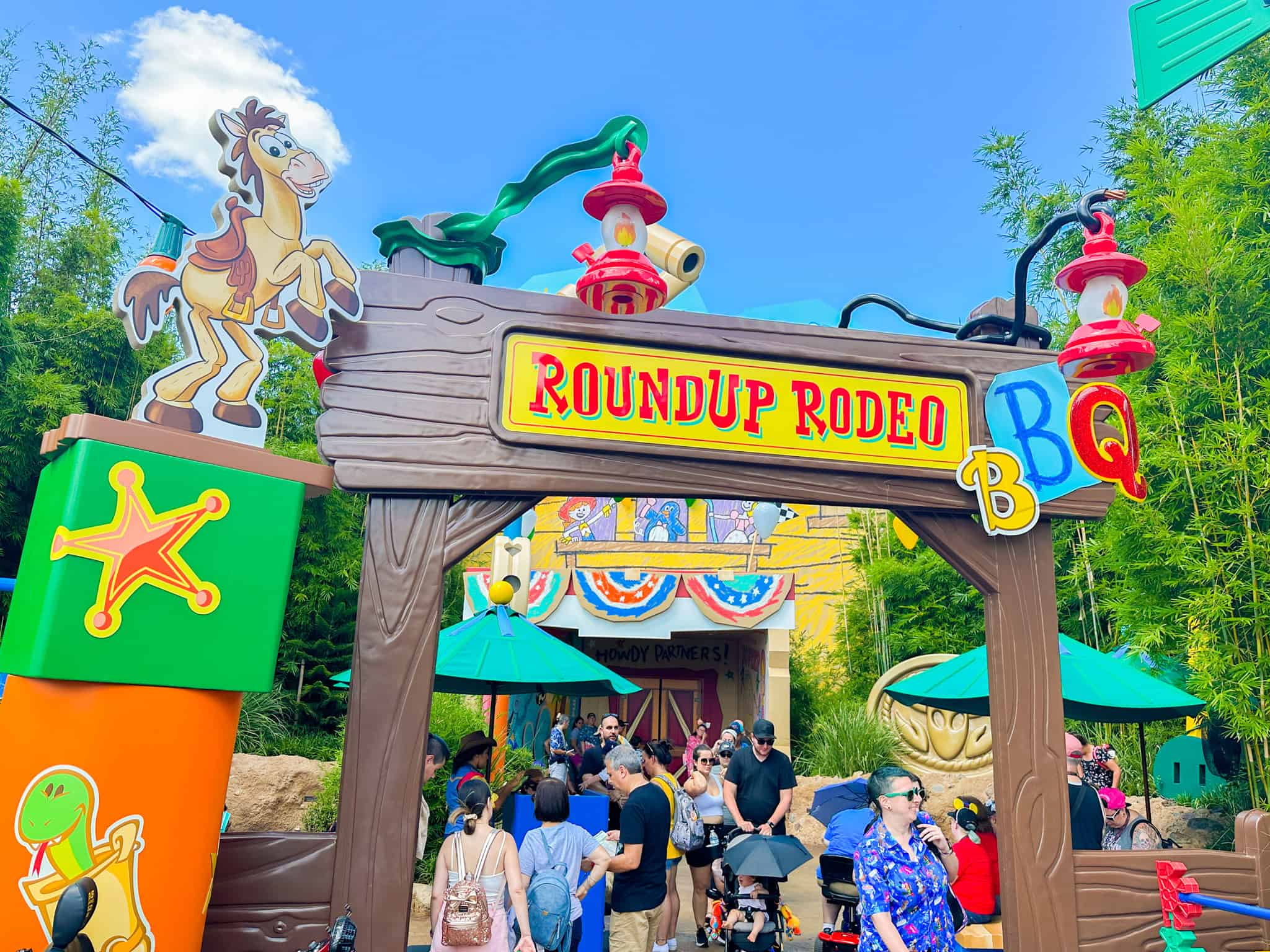 Woody's Roundup Rodeo BBQ Dining Review - The Diary of a Disney Dad